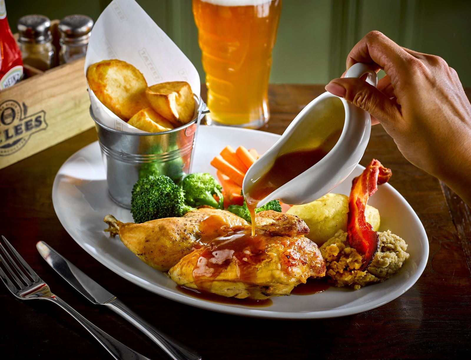 The Blue Bell | Vibrant Pub & Restaurant in Monton, Manchester