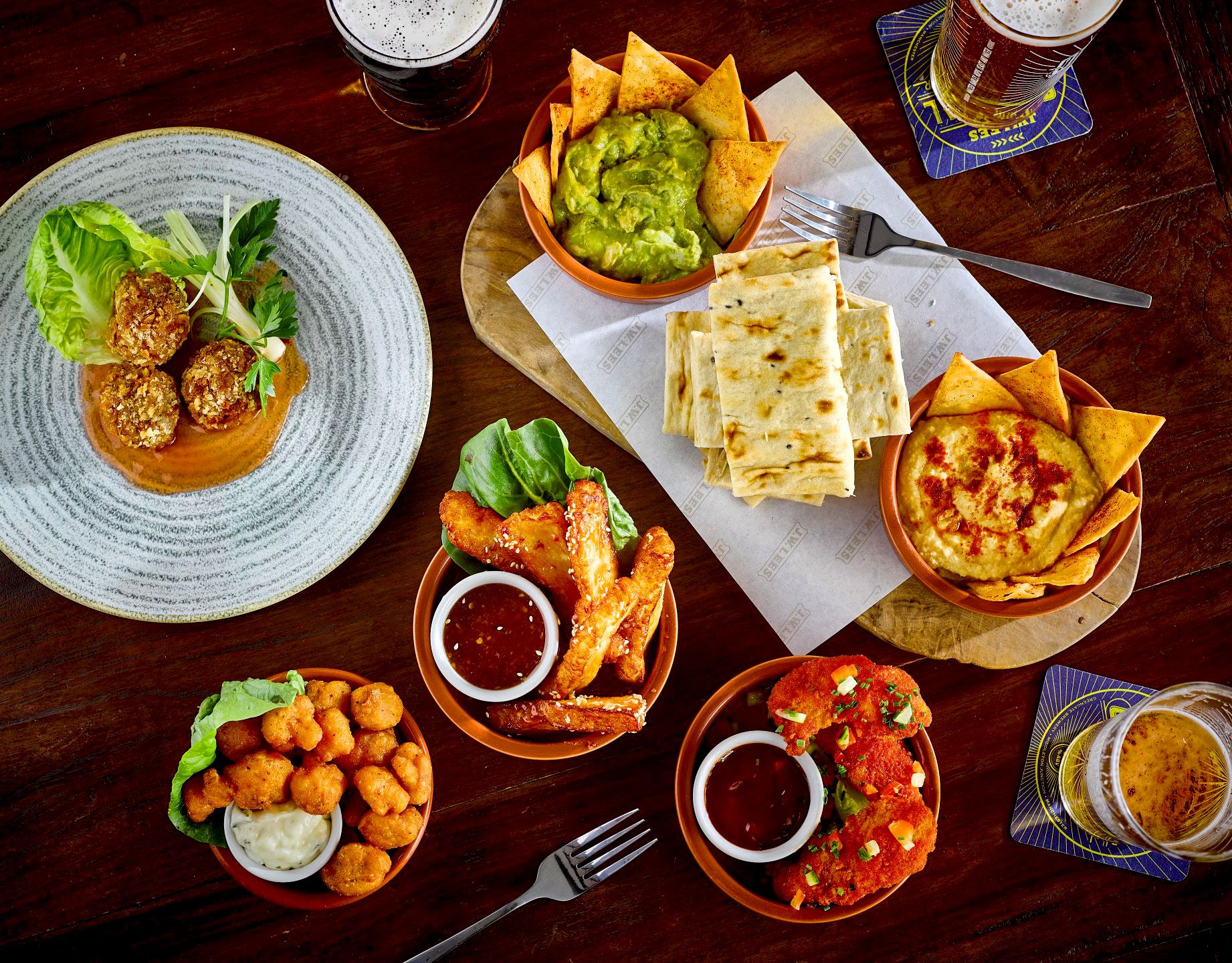 The Blue Bell | Vibrant Pub & Restaurant in Monton, Manchester