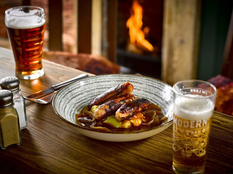The Blue Bell | Seasonal pub food in Monton