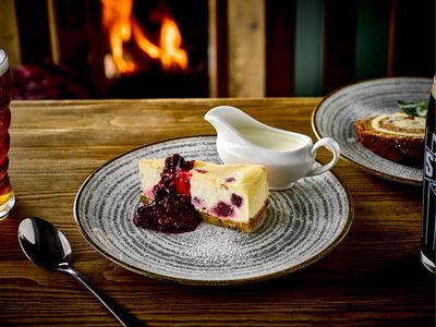 The Blue Bell | Seasonal pub food in Monton